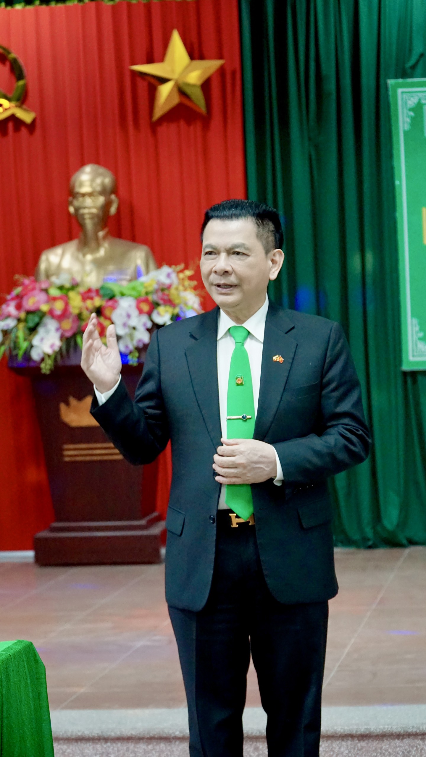 Chân dung ông Hồ Huy - Chủ tịch Tập đoàn taxi Mai Linh: 'người lính năm xưa' cùng câu chuyện ...